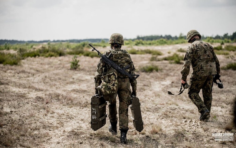 Załącznik publikacji | Pierwsze strzelania z lekkiego moździerza LMP ...